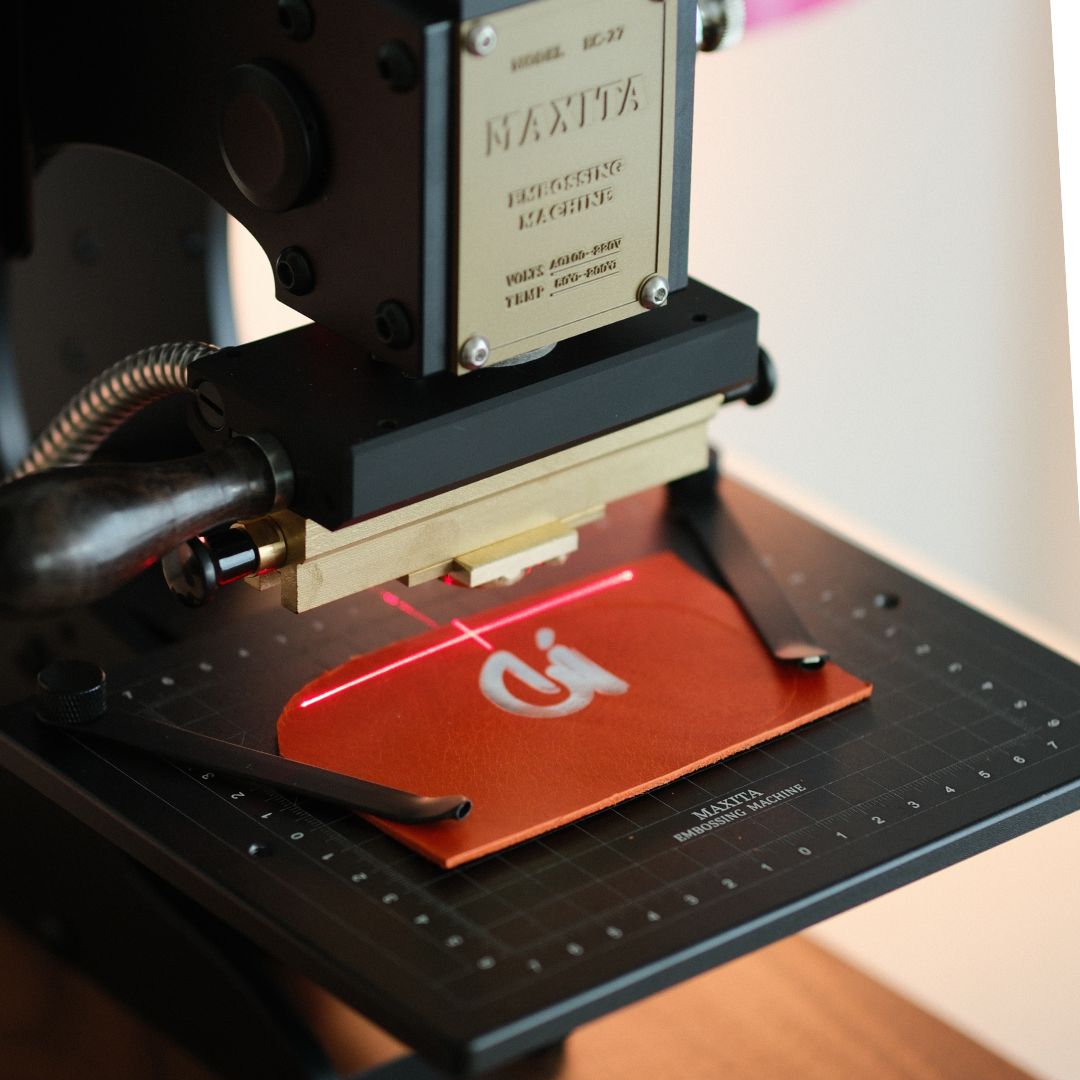 Why a Hot Foil Machine is a Must-Have for Custom Workshop Branding – CÍ ...