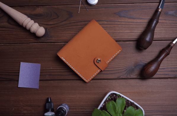 DIY Your Own Wallet at Home-Handcrafted Leather Wallet Tutorial – CÍ ...