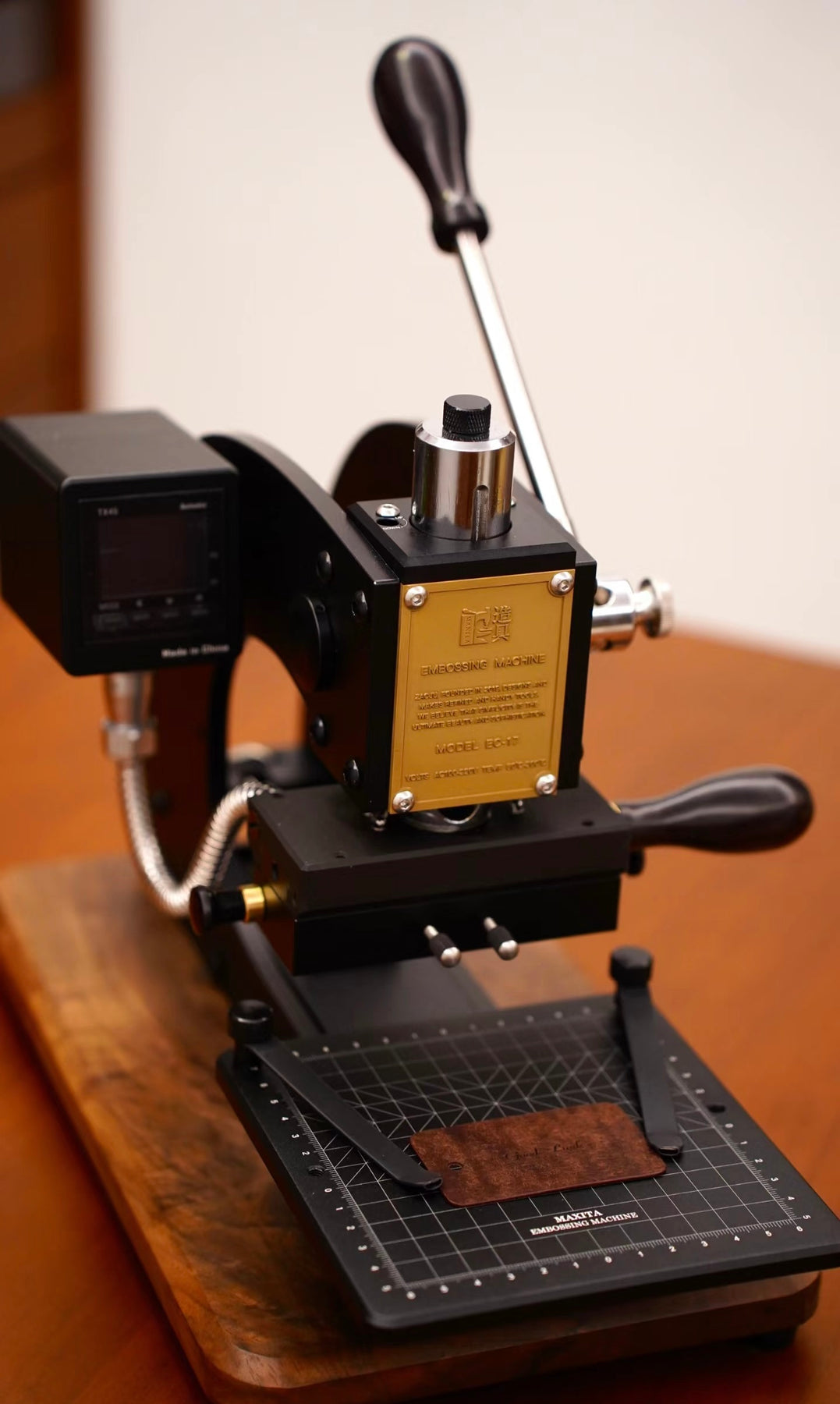 Free Shipping; Maxita Hot Foil Stamp/ Embossing Machine EC-17; Compact ...