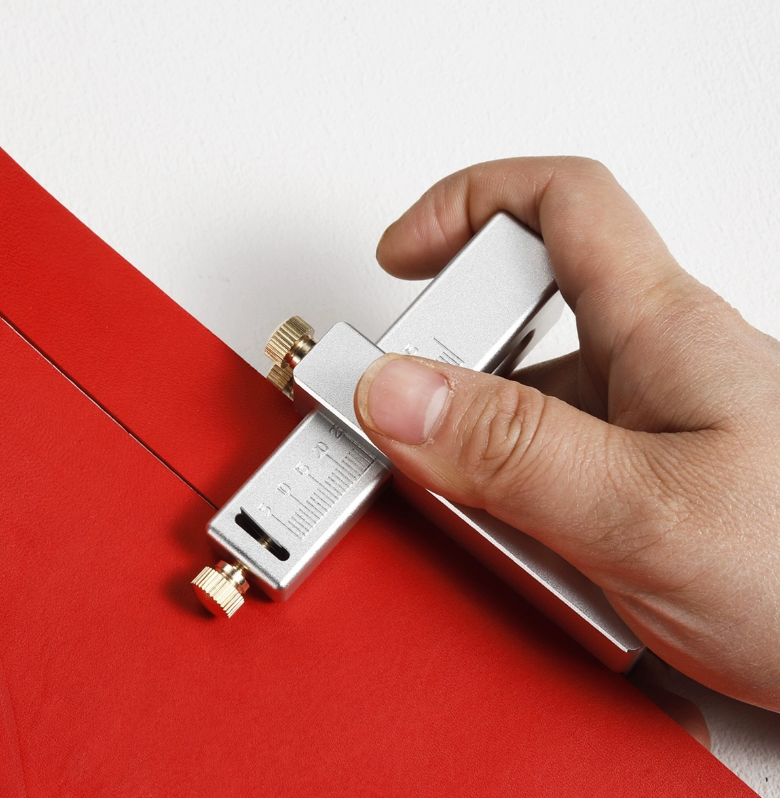 Mini Portable Leather Strip Cutter (Blades Included) – CÍ OFFICIAL